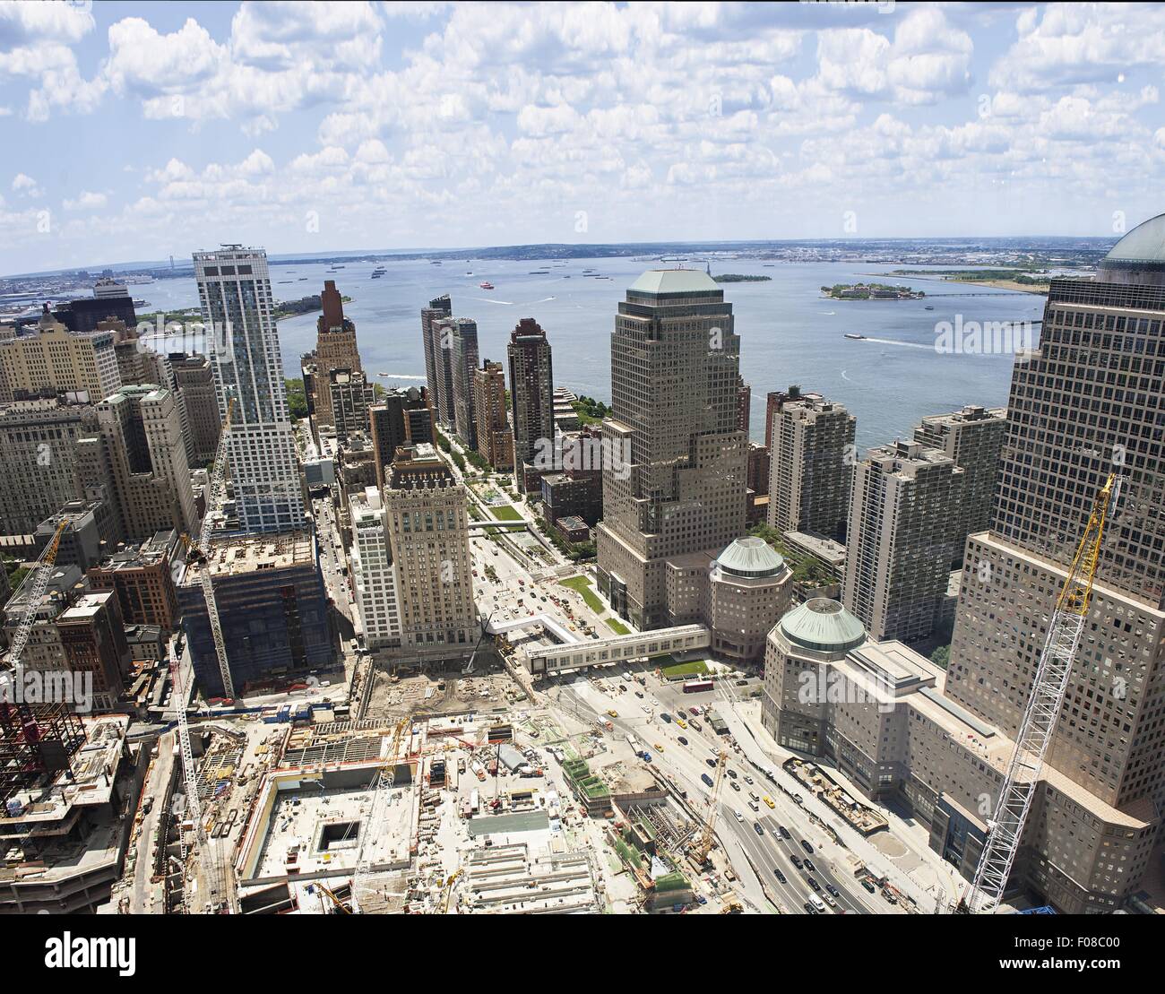 Going to work in new york hi-res stock photography and images - Alamy