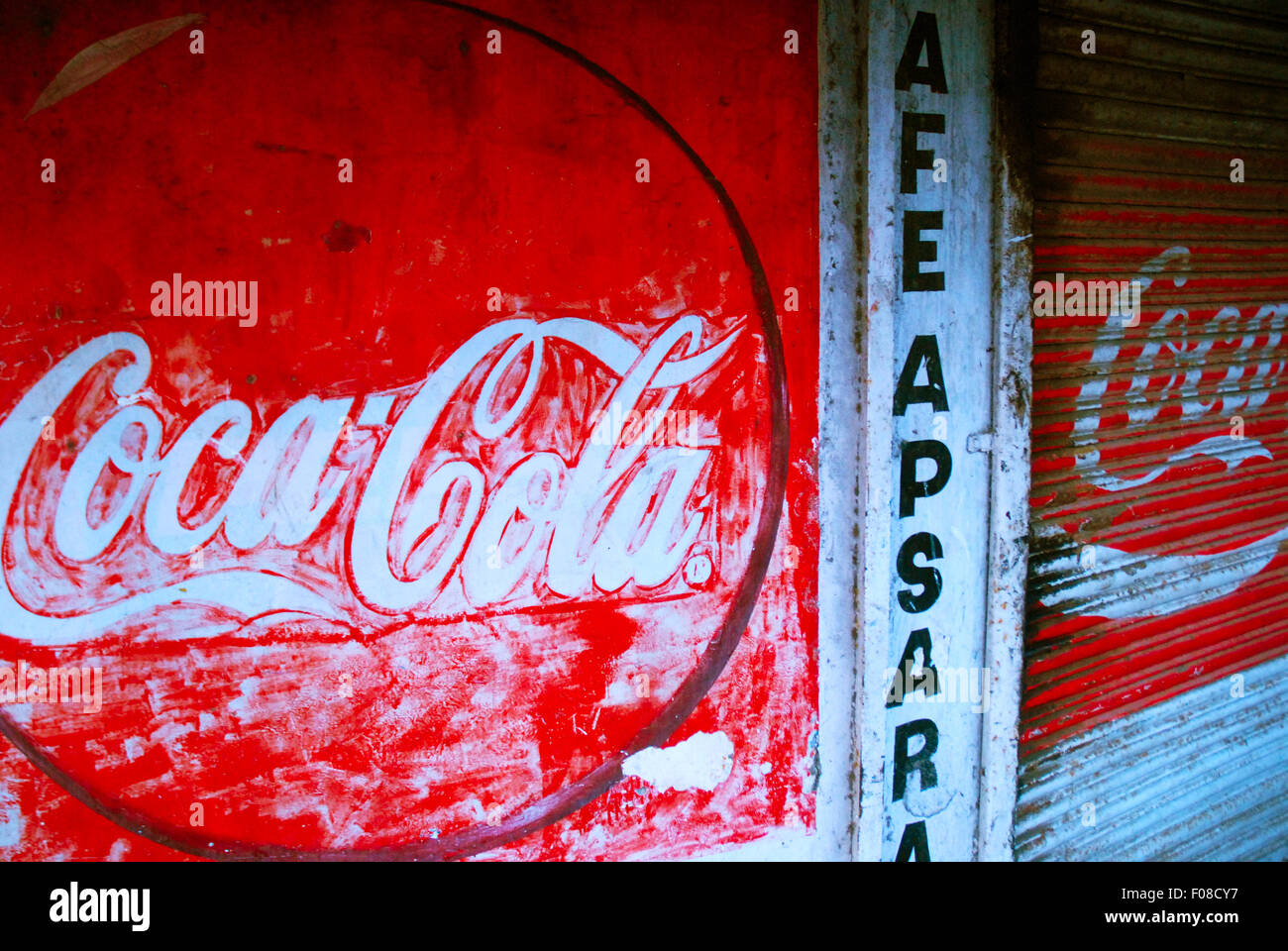 Coca cola india street hi-res stock photography and images - Alamy
