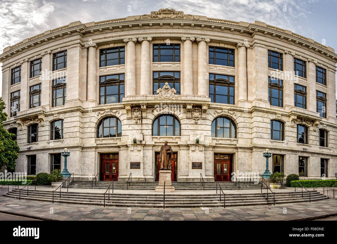 Supreme court doors hi-res stock photography and images - Alamy