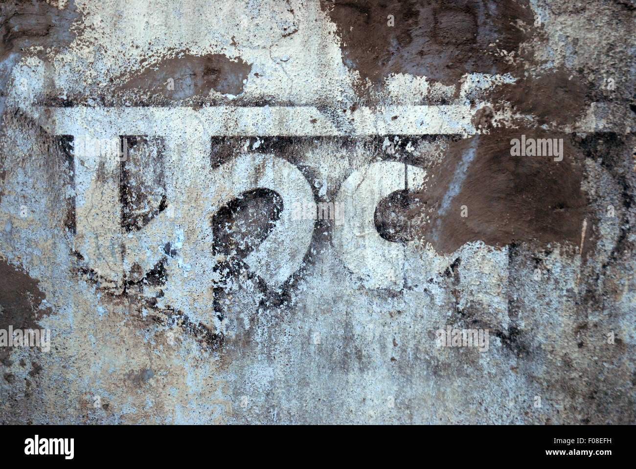 Indian writing on wall, Mumbai, Maharashtra, India Stock Photo - Alamy