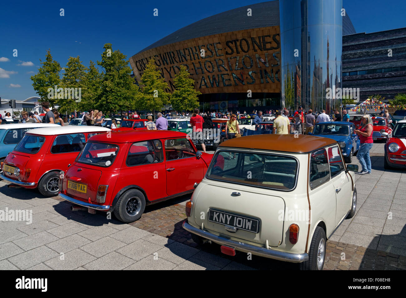Classic mini car hi-res stock photography and images - Alamy
