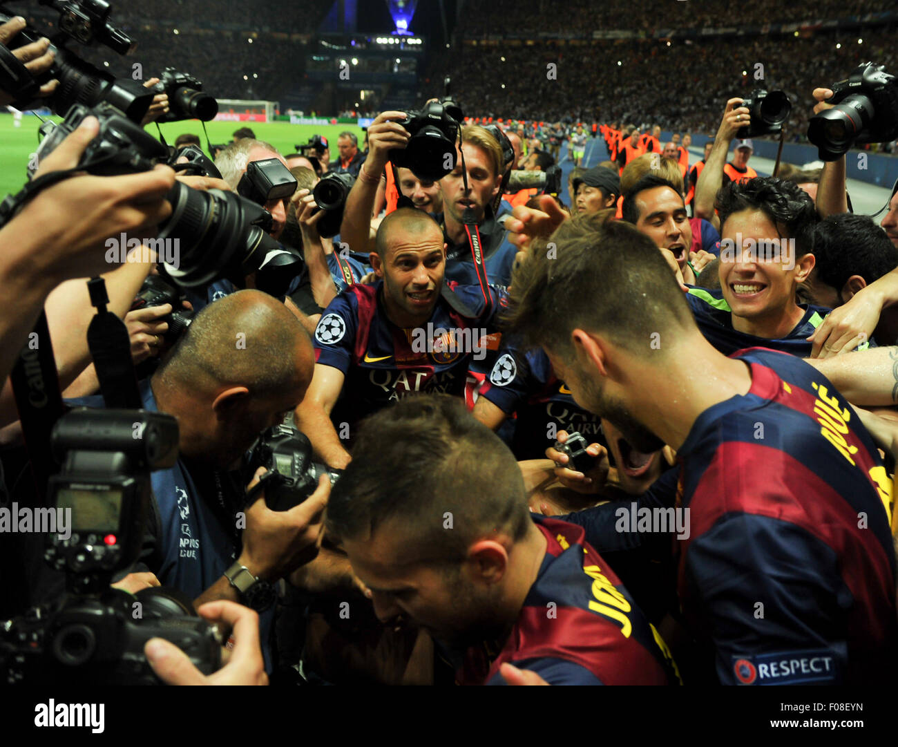 FC Barcelona celebrate after winning the UEFA Champions League Final ...
