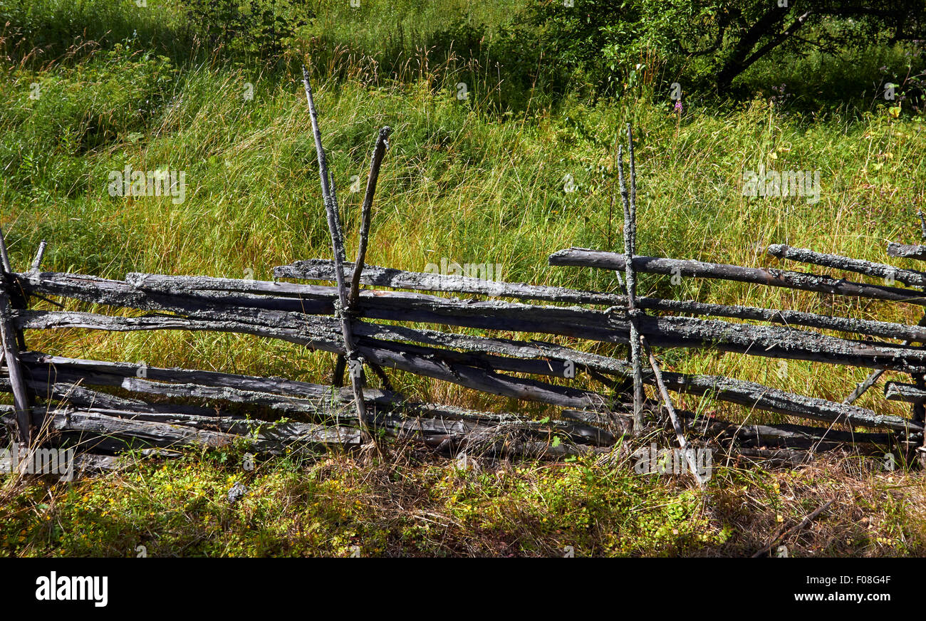 Old weathered fence hi-res stock photography and images - Alamy