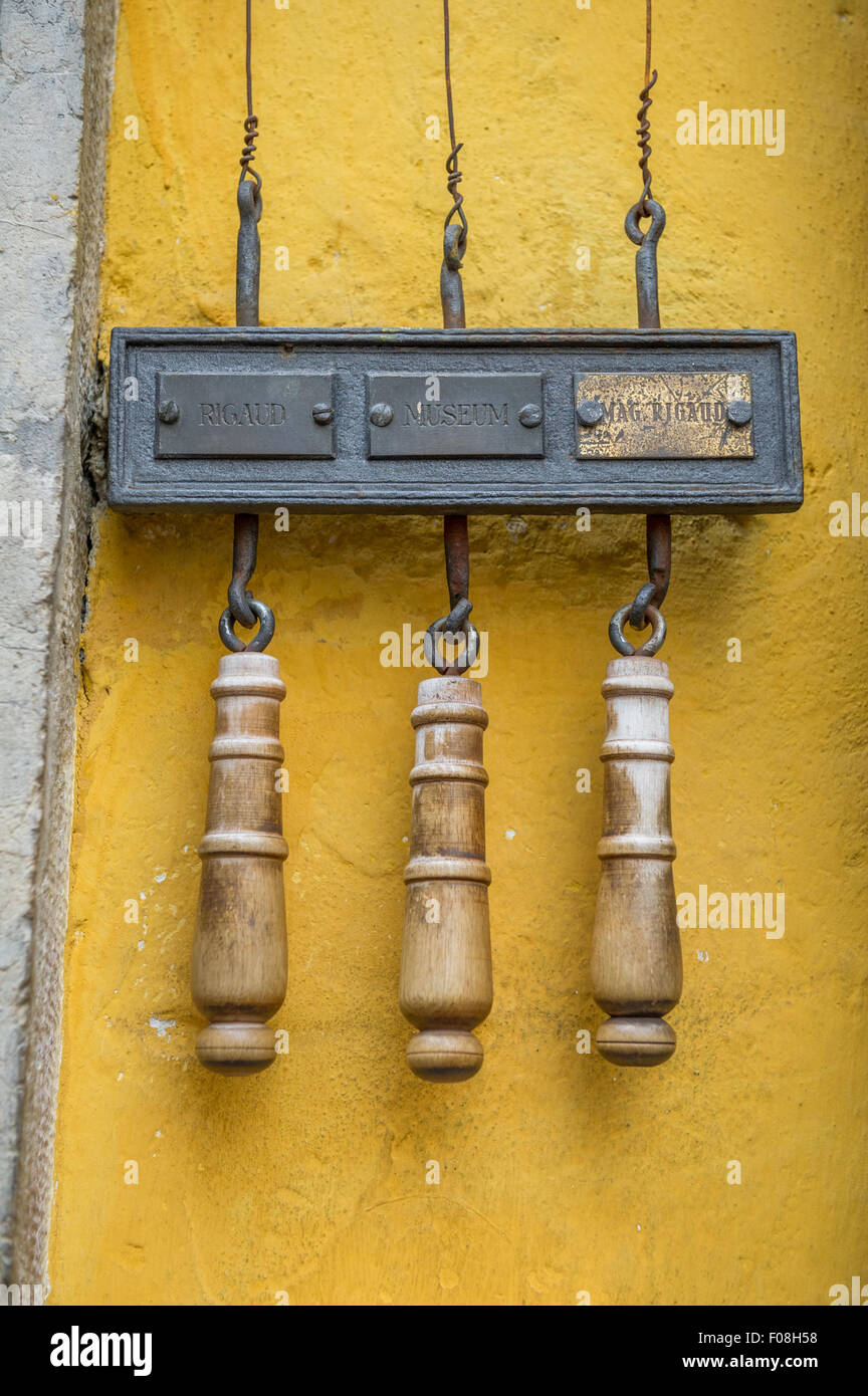 Wire operated door bells with wooden handles Stock Photo - Alamy
