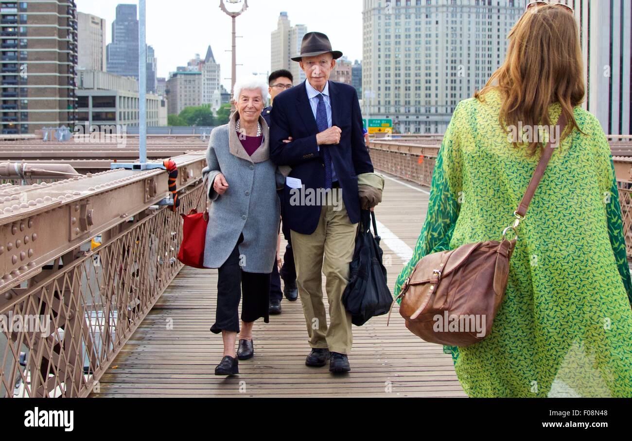 20th Anniversary of Poets House's Poetry Walk Across the Brooklyn ...