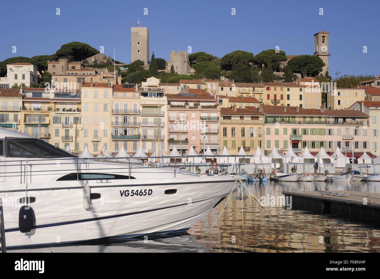 France, French Riviera, the tourist harbor of Cannes Stock Photo - Alamy