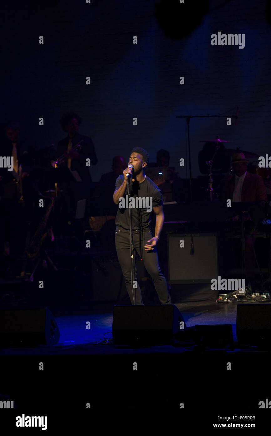 Apollo Theater 2015 Spring Gala Honoring The Madison Square Garden ...