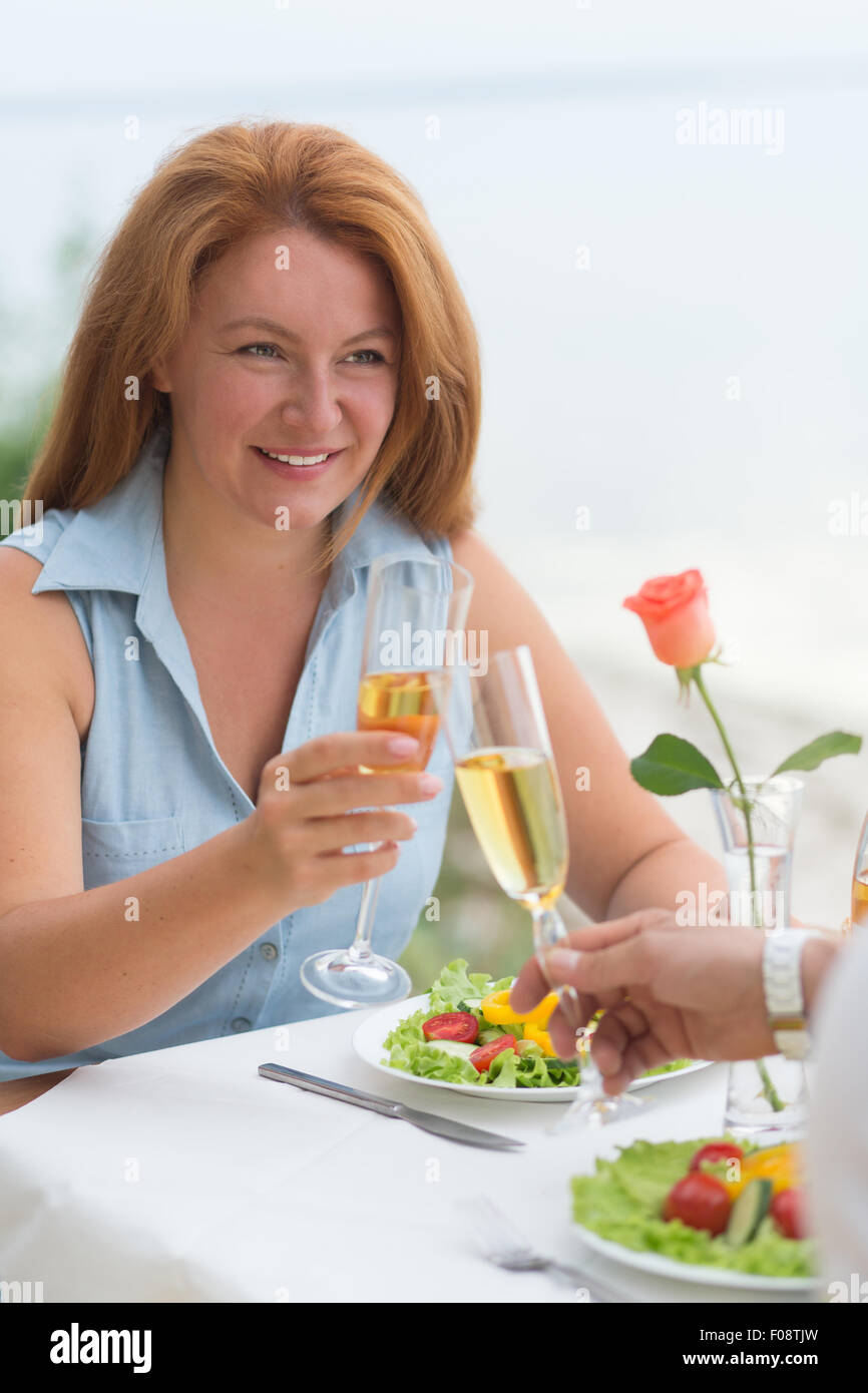 Mature couple dating hi-res stock photography and images - Alamy