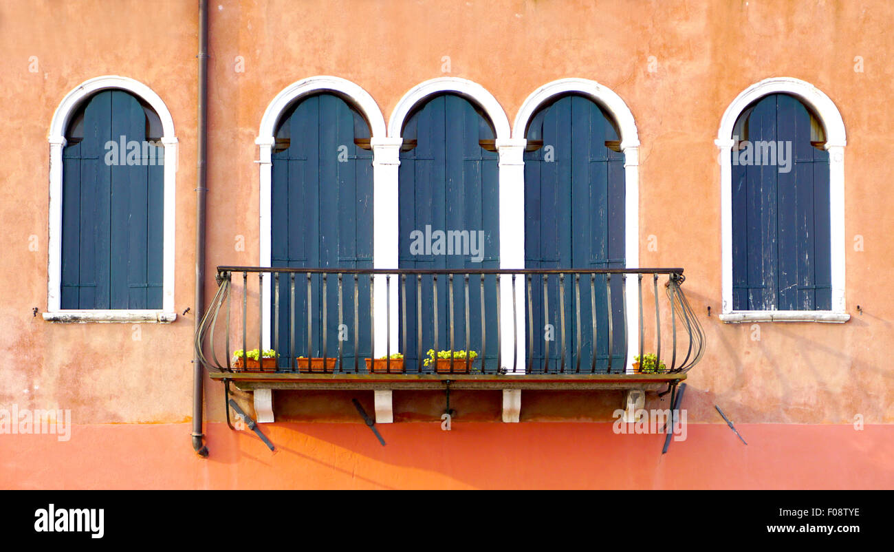 Three doors hi-res stock photography and images - Alamy