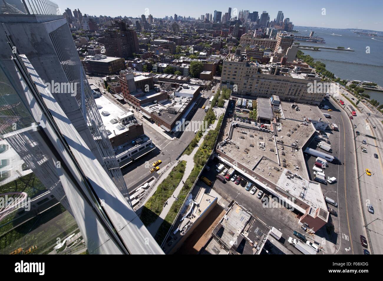 High line new york birds eye hi-res stock photography and images - Alamy
