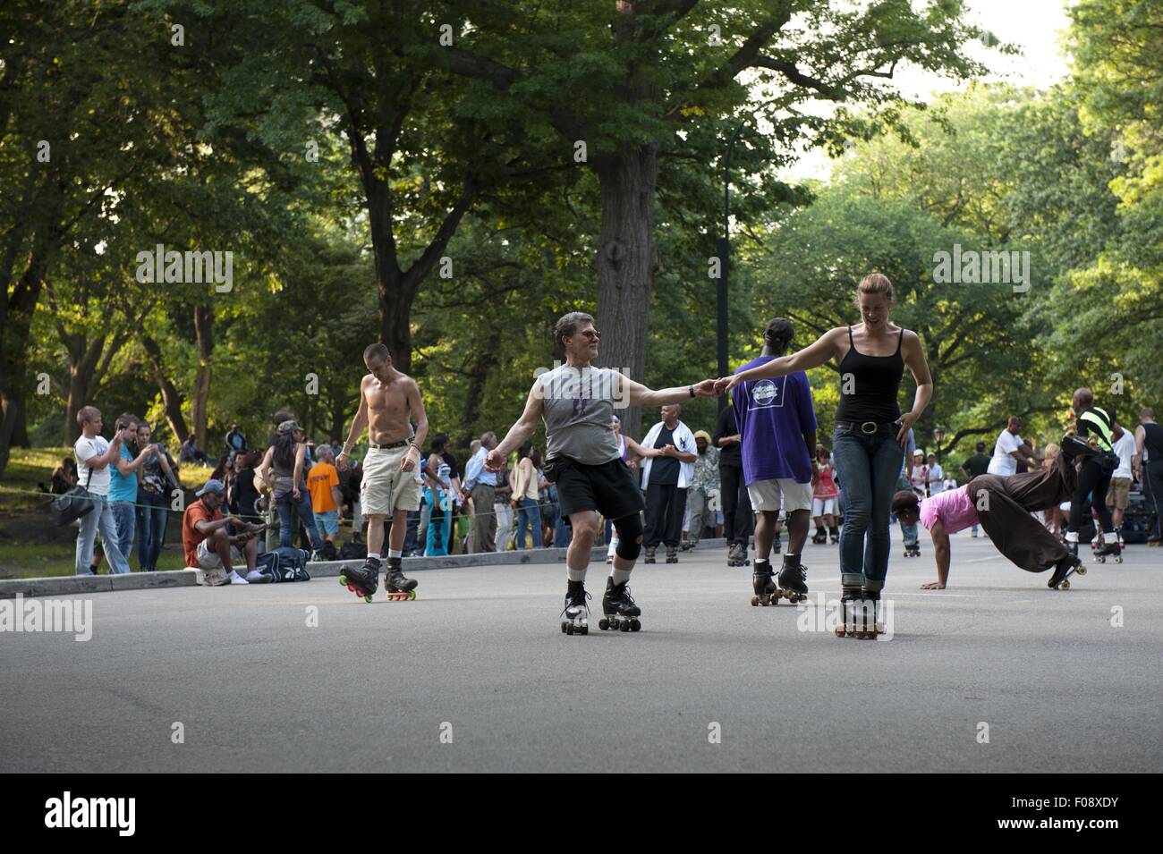 People roller skating at park in New York, USA Stock Photo - Alamy