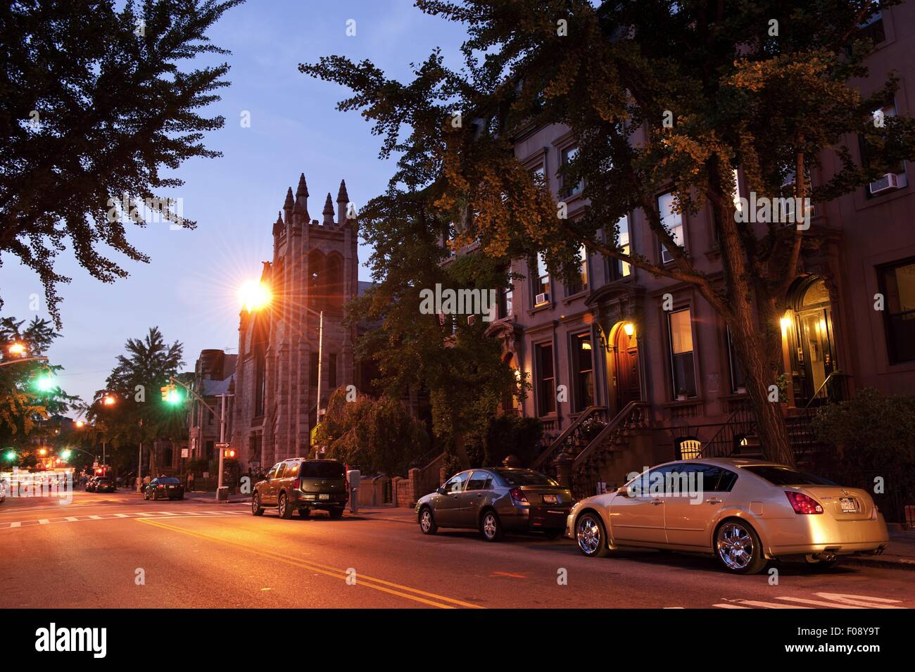 Big church slope hi-res stock photography and images - Alamy