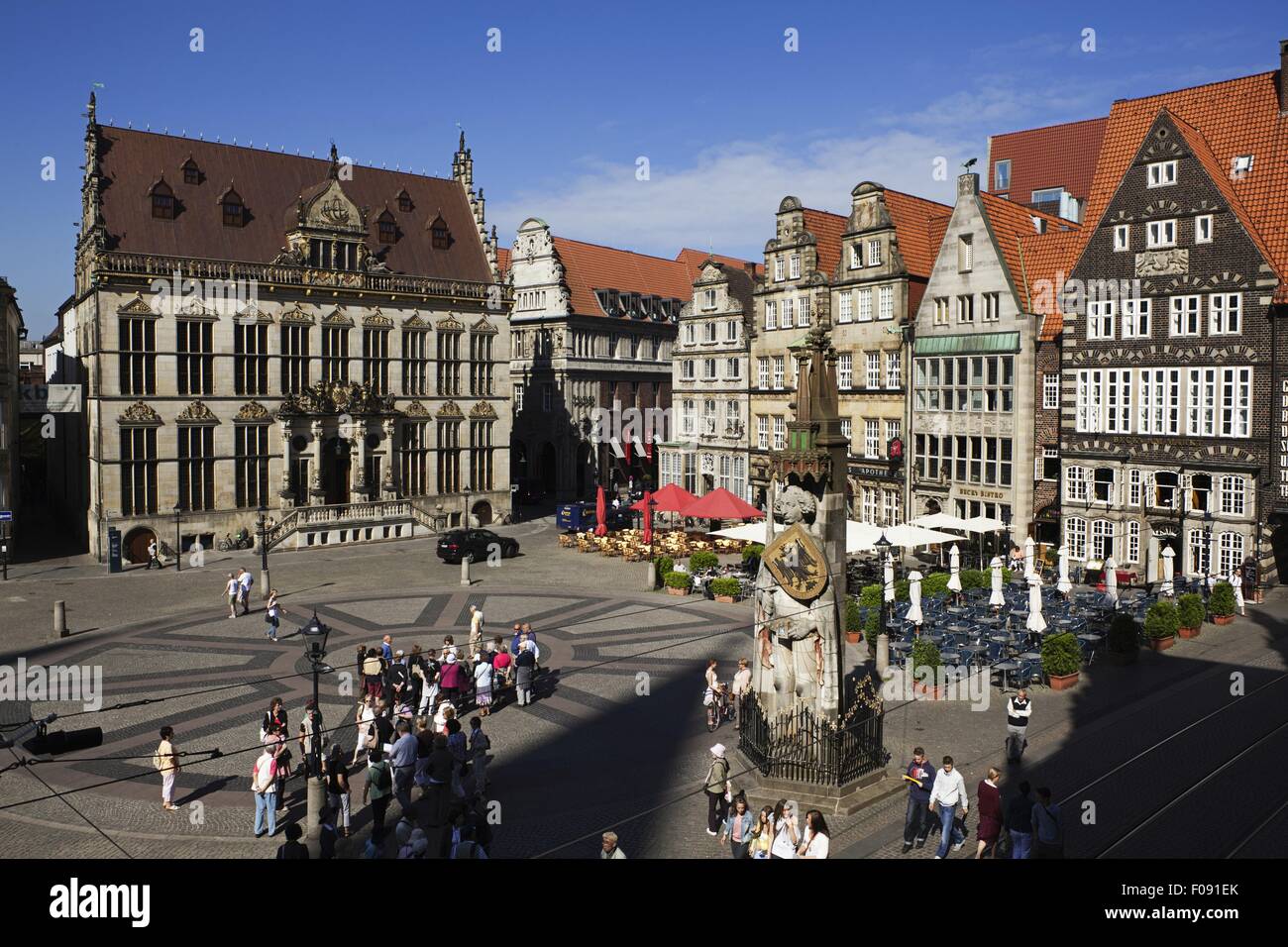 People at town hall market square, Bremen, Germany Stock Photo - Alamy