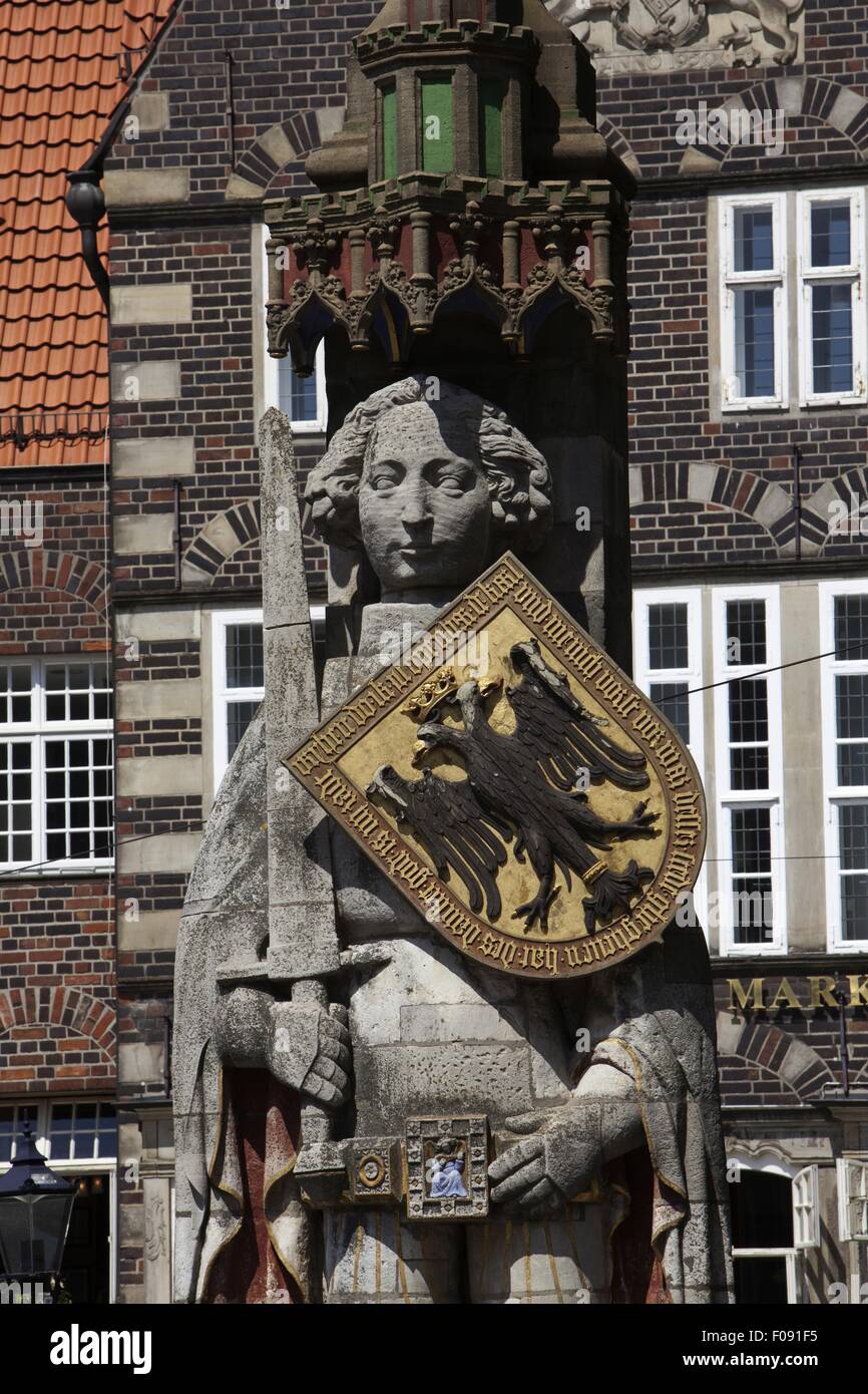 Bremen Roland statue at market square in Bremen, Germany Stock Photo ...