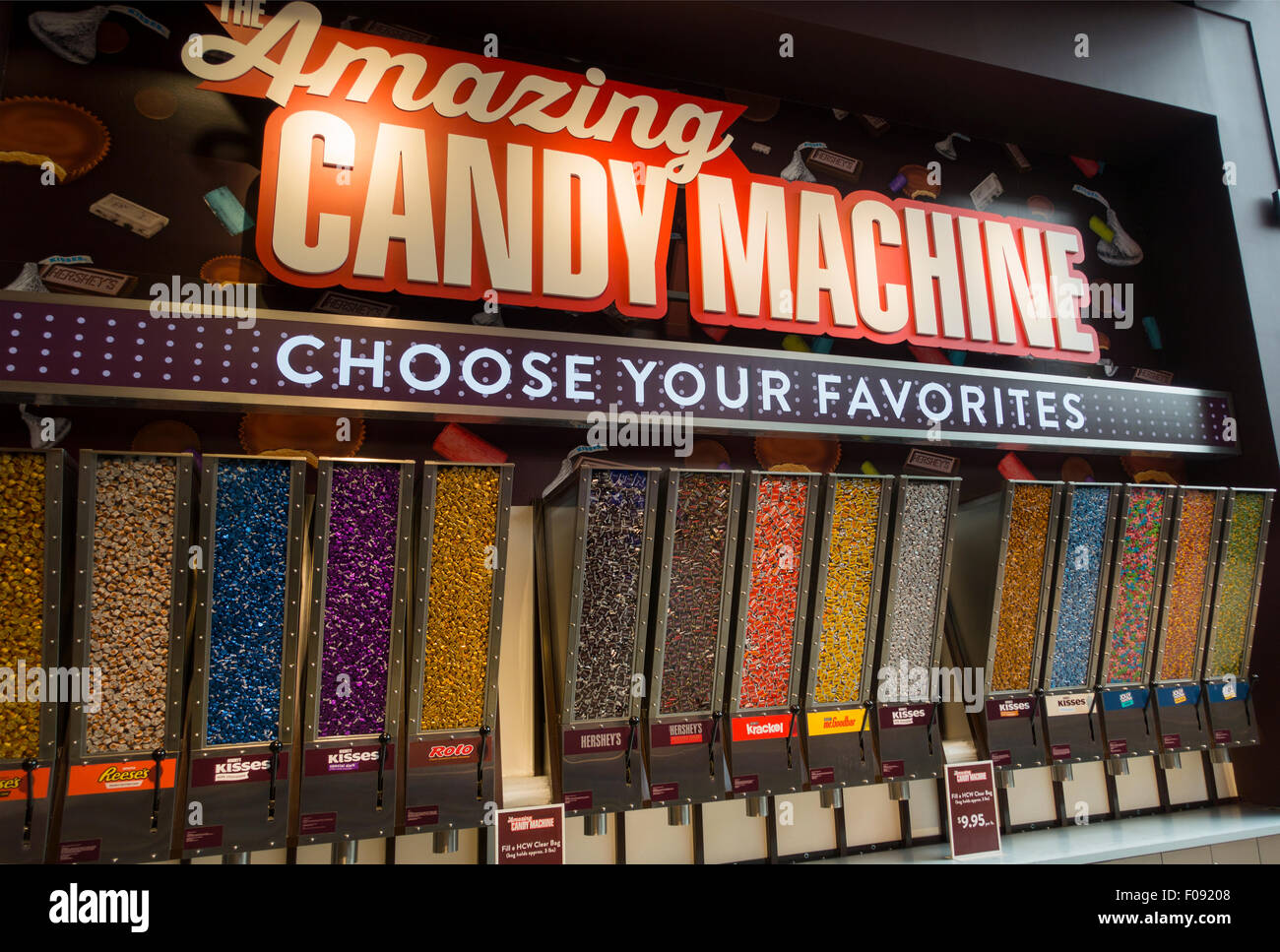 Hersheys kisses chocolate display hi-res stock photography and images ...