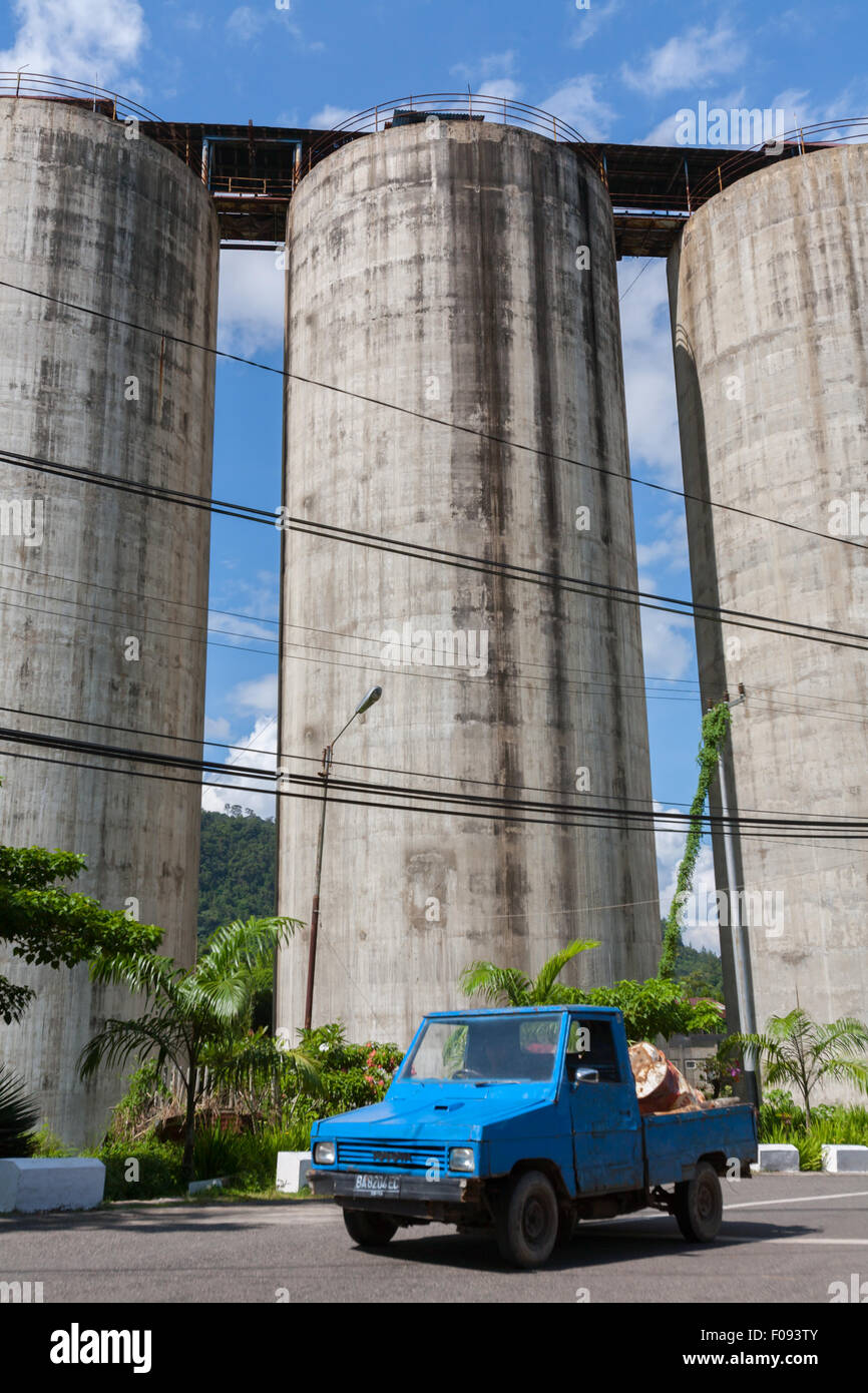 Former storage silo hi-res stock photography and images - Alamy