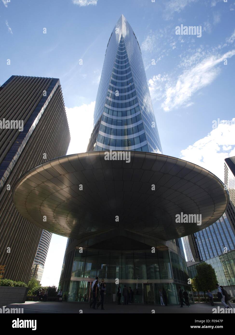 Le Moretti sculpture in La Defense, Paris, France Stock Photo - Alamy
