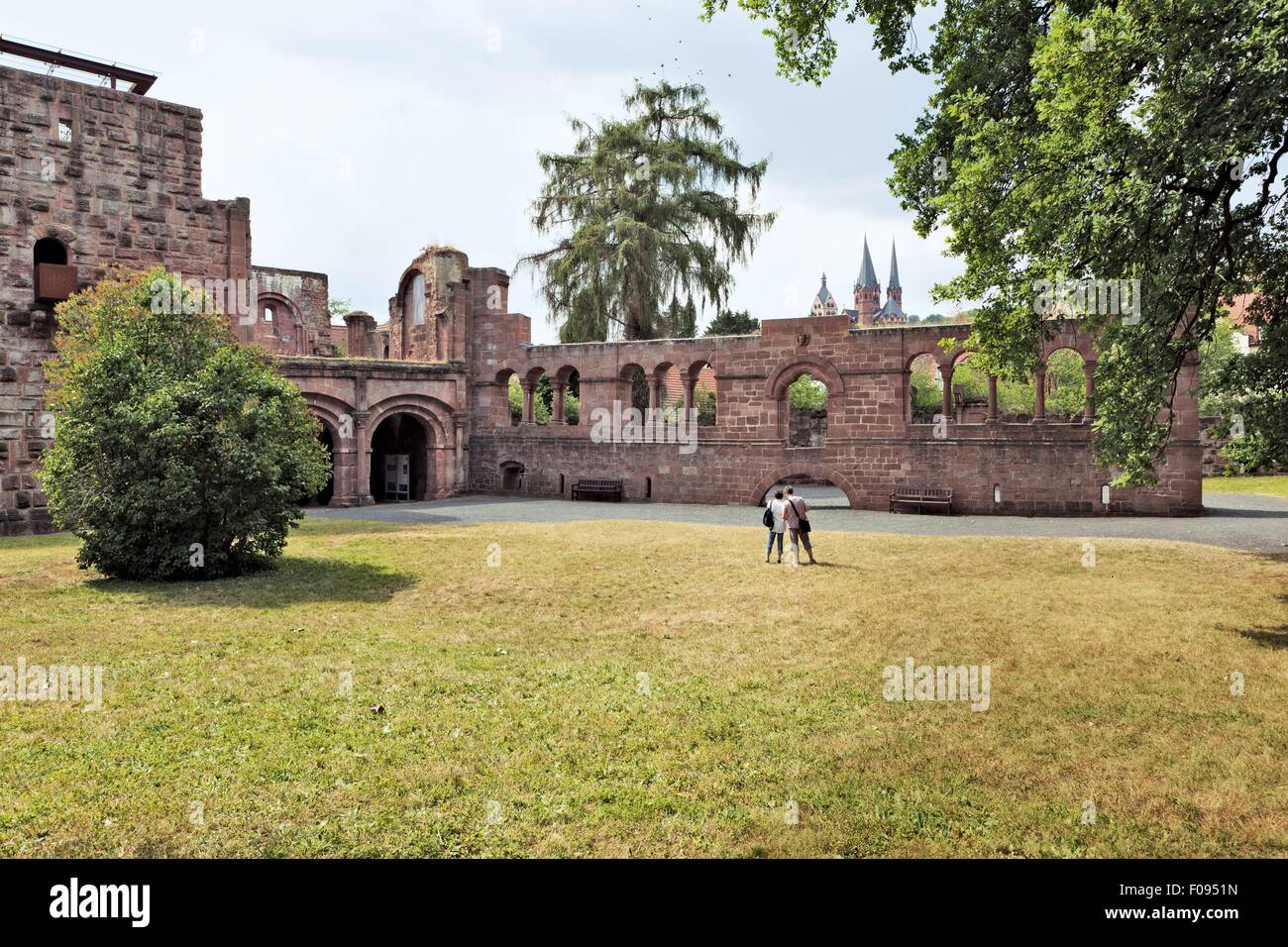 Ruins of Imperial Palace in Gelnhausen, Hesse, Germany Stock Photo - Alamy