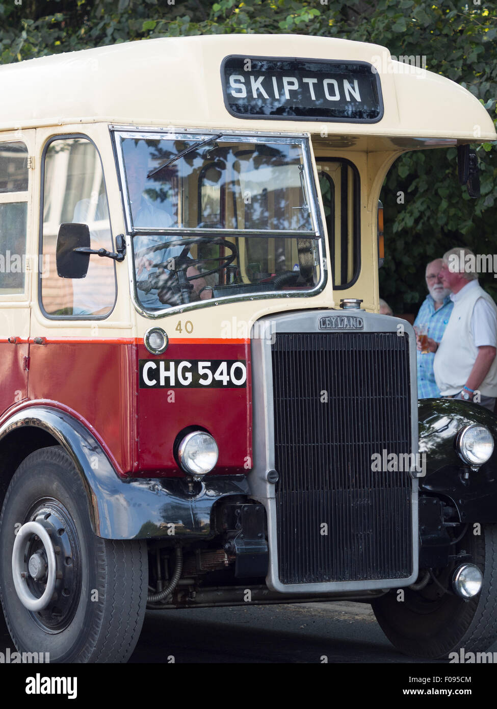 Classic Yorkshire Bus High Resolution Stock Photography and Images - Alamy