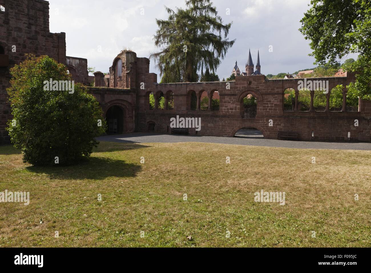 Ruins of Imperial Palace in Gelnhausen, Hesse, Germany Stock Photo - Alamy