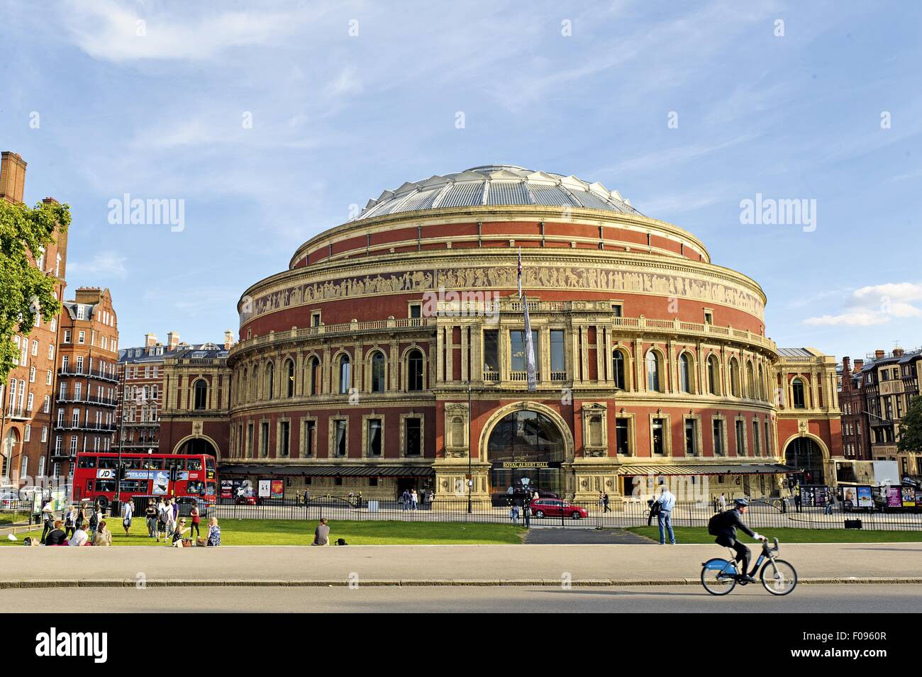 Royal albert hall architecture detail hi-res stock photography and ...