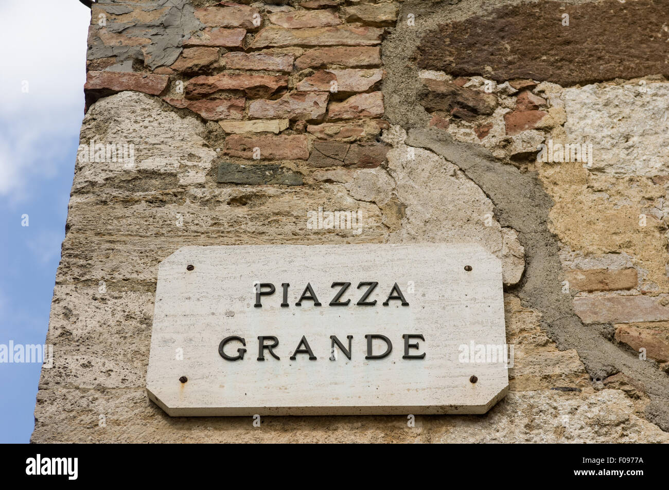 Stone built name sign hi-res stock photography and images - Alamy