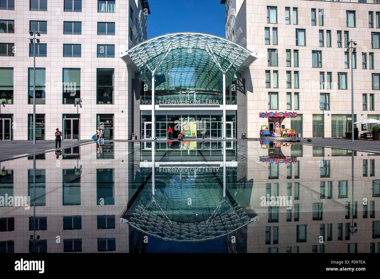 Slovakia Bratislava Shopping Centre Eurovea Stock Photo - Alamy