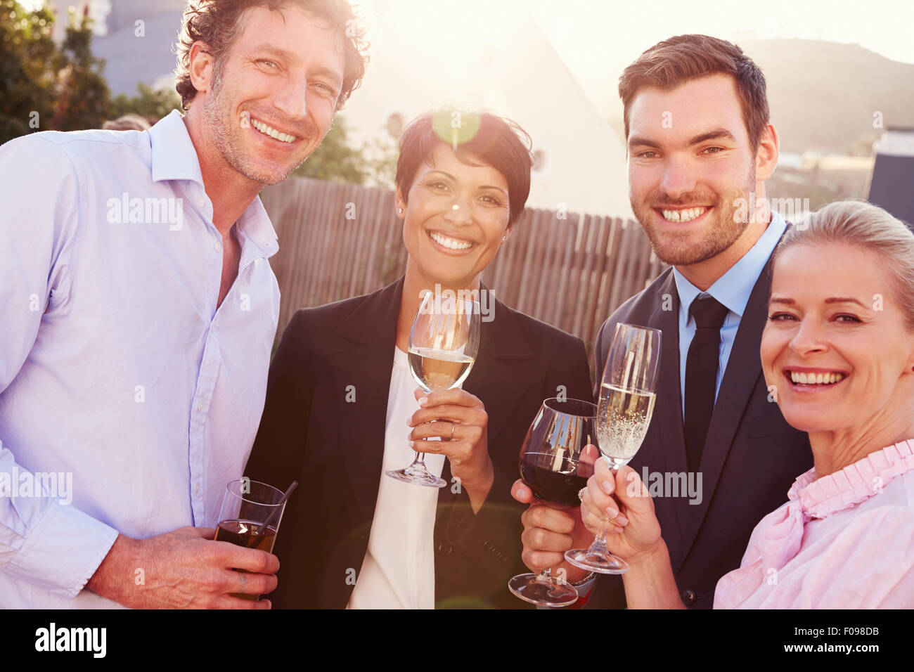 Women drinking wine rooftop bar hi-res stock photography and images - Alamy