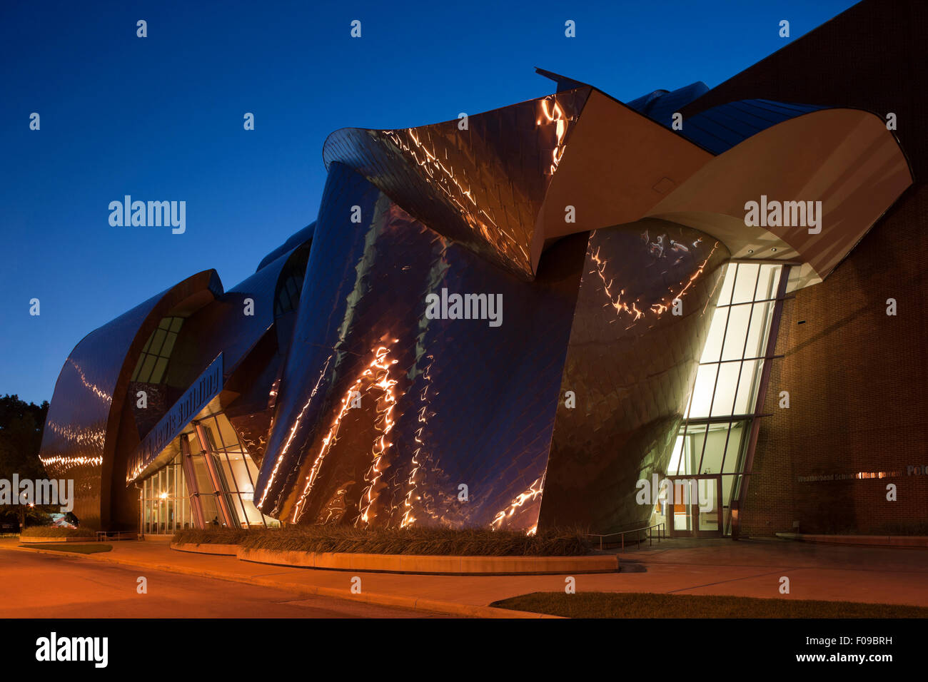 LEWIS BUILDING CASE WESTERN RESERVE CAMPUS UNIVERSITY CIRCLE CLEVELAND ...