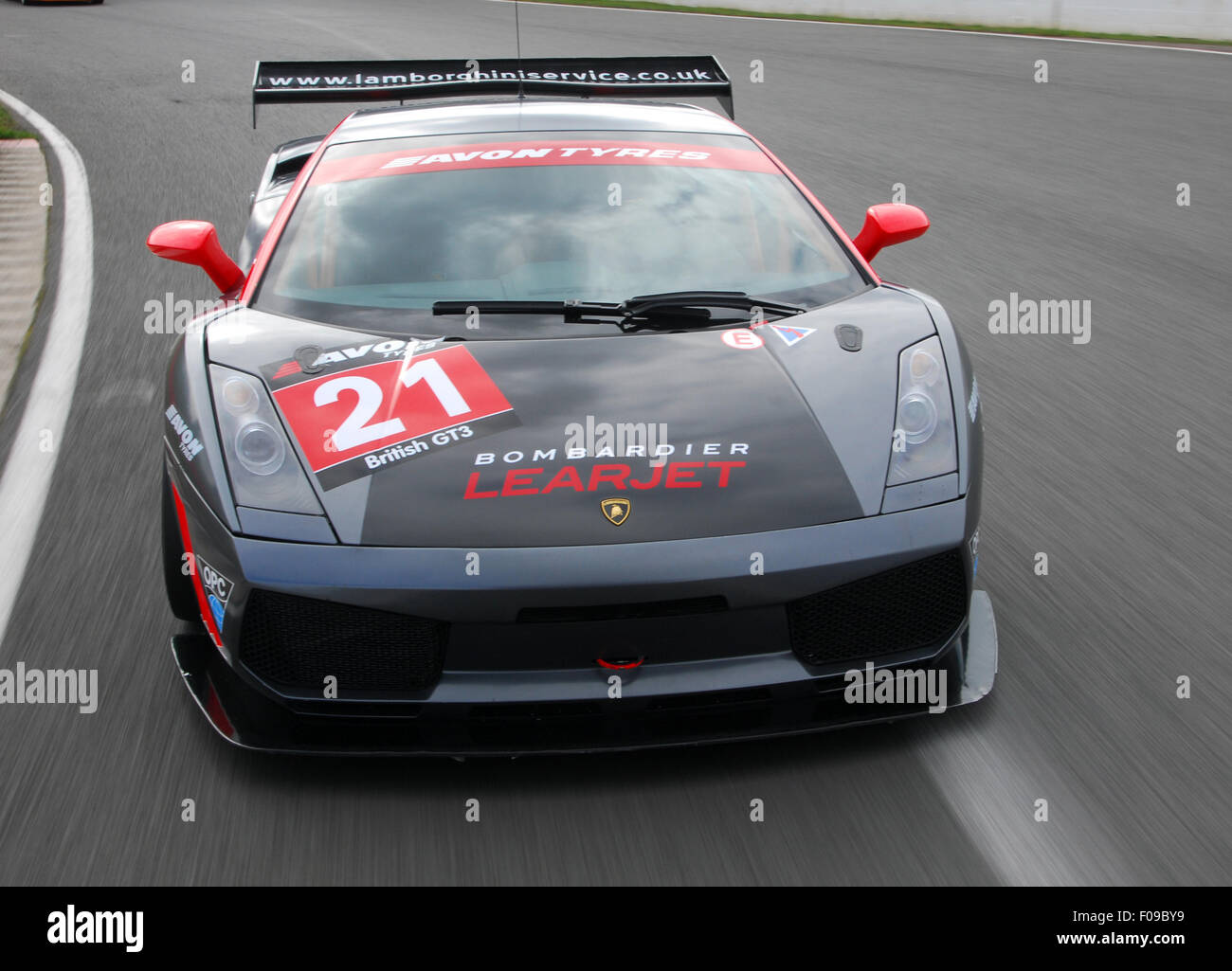 GT Cars on track at Silverstone - Lamborghini Gallardo Stock Photo - Alamy