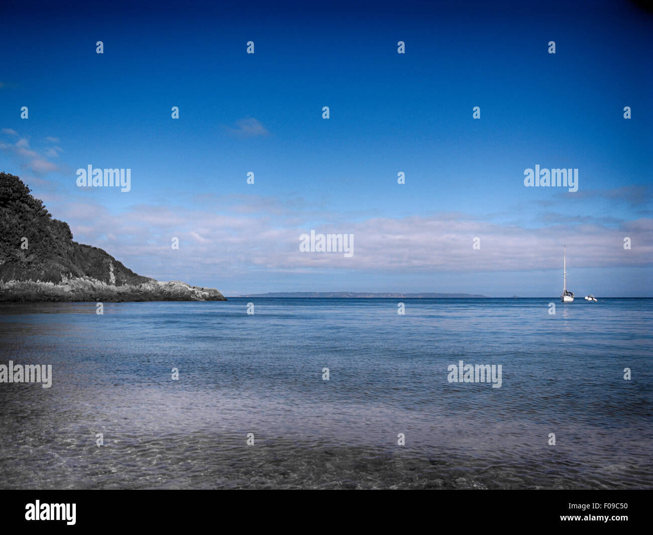 Guernsey beaches hi-res stock photography and images - Alamy
