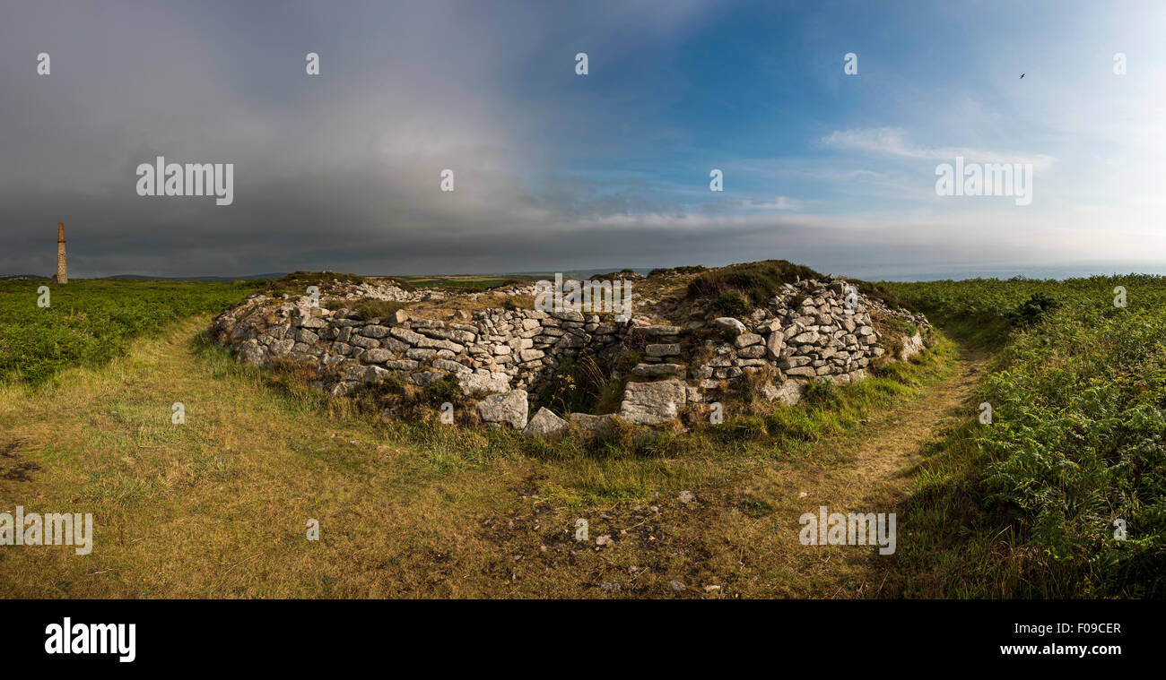 Ballowall Barrow Bronze Age burial chamber, Carn Glooze, Cornwall, UK ...