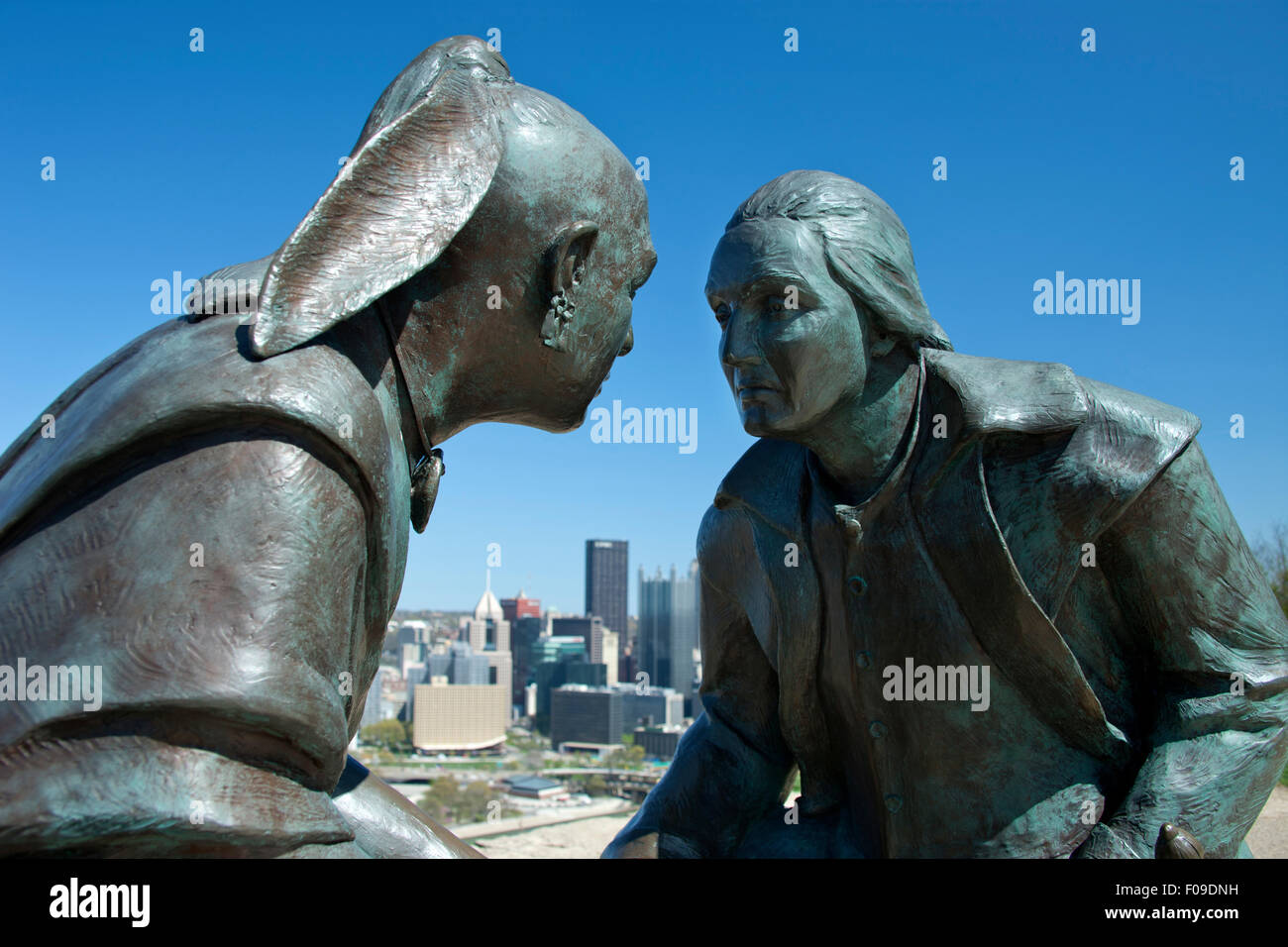 GEORGE WASHINGTON AND CHIEF GUYASUTA STATUES PITTSBURGH PENNSYLVANIA ...