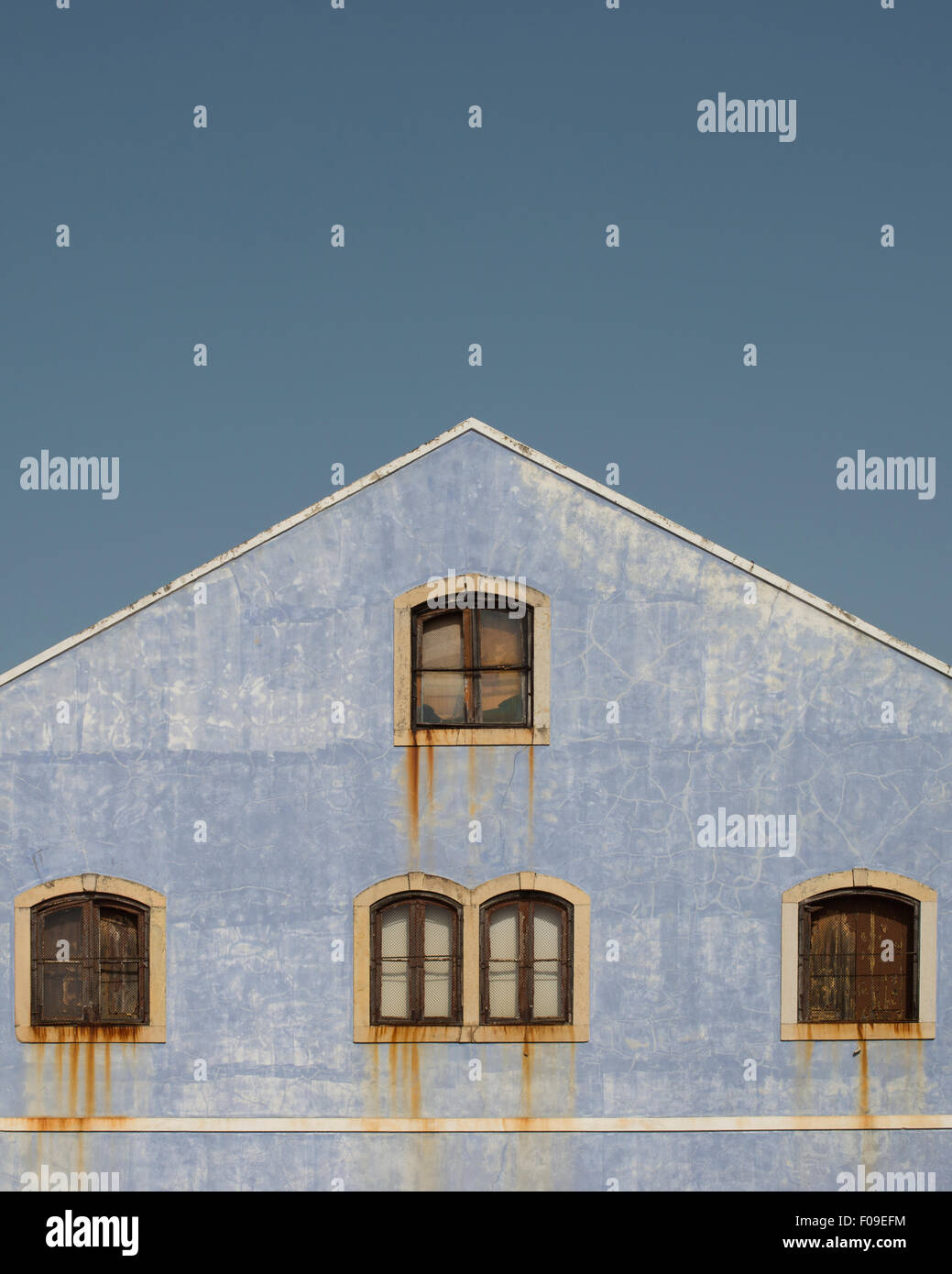 Weeping rust hi-res stock photography and images - Alamy