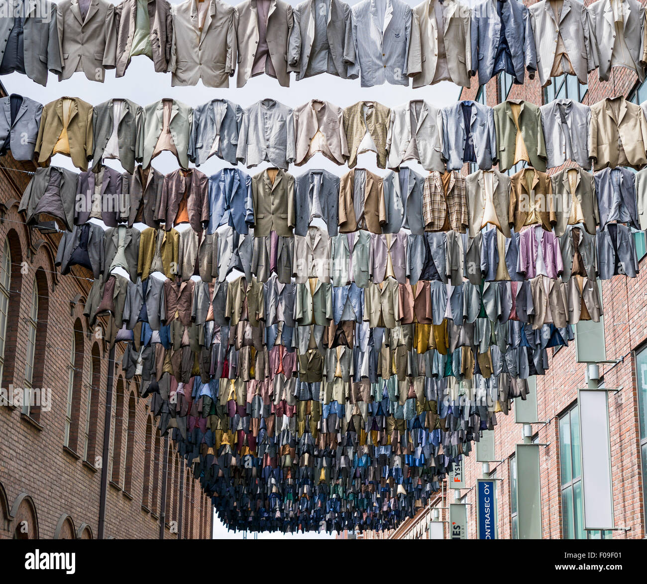 Colourful jackets hi-res stock photography and images - Alamy