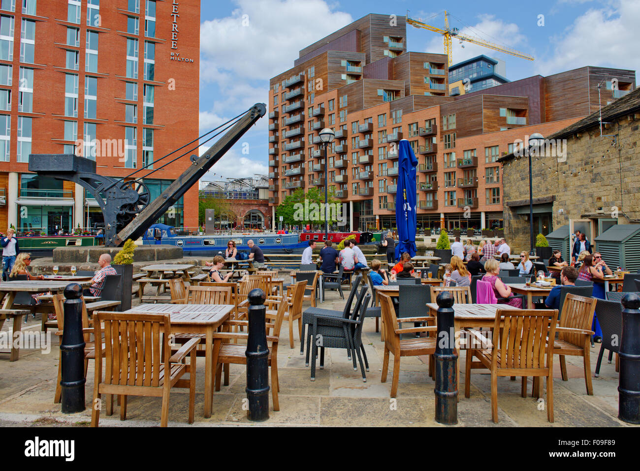 Pour house leeds hi-res stock photography and images - Alamy