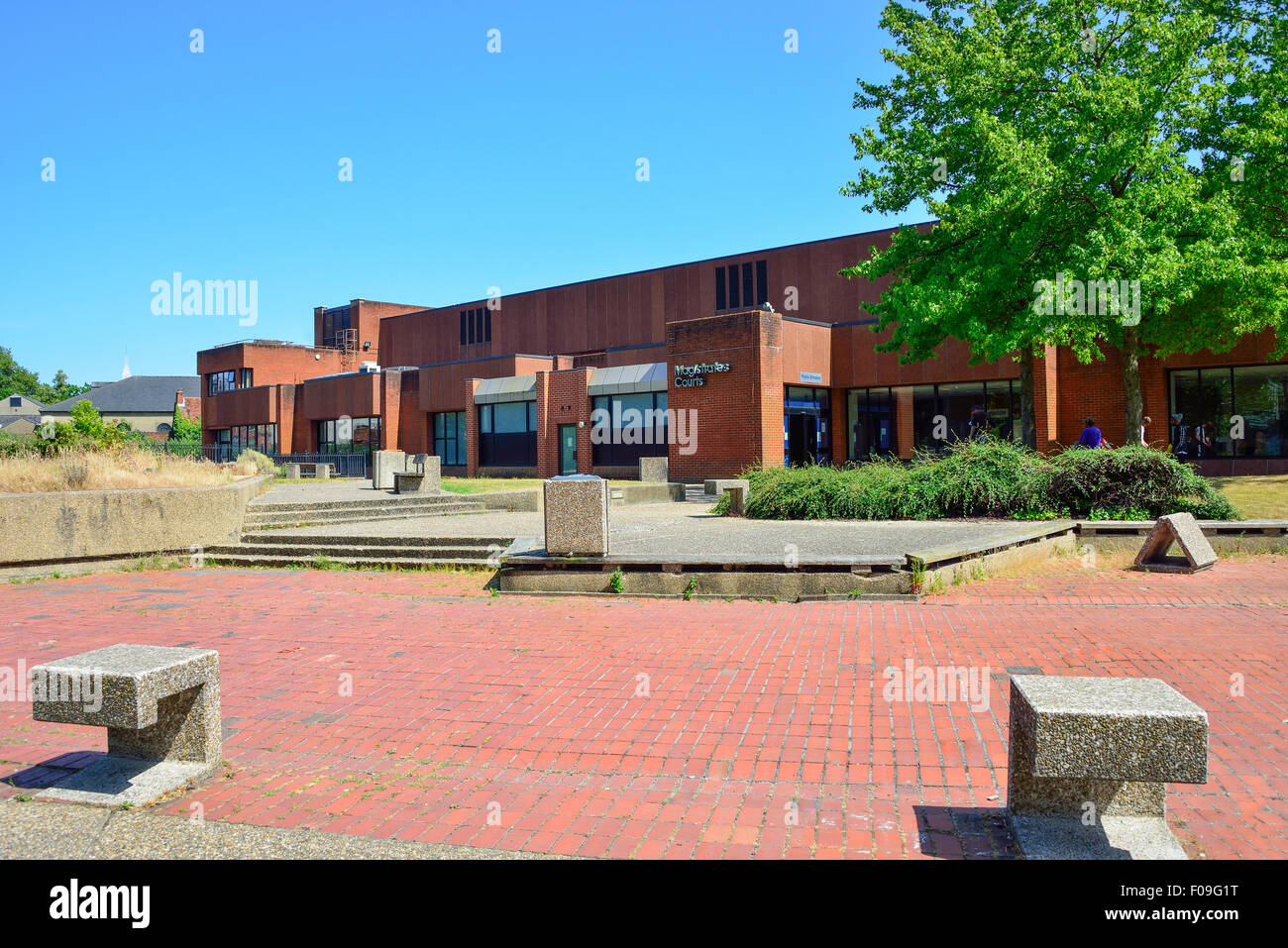 Reading Magistrates Court, Castle Street, Reading, Berkshire, England ...