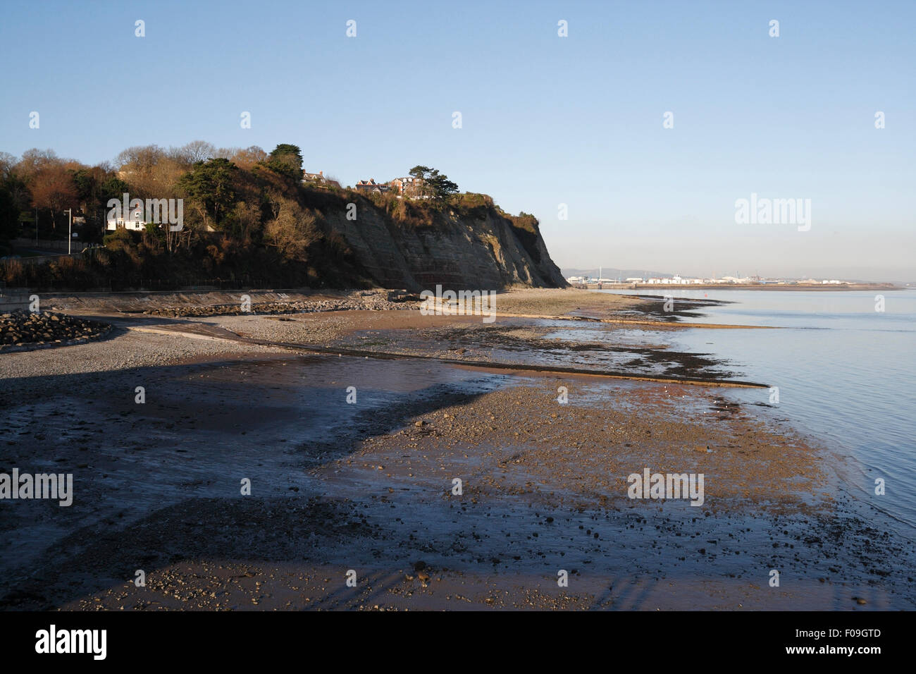 Penarth beach hi-res stock photography and images - Alamy