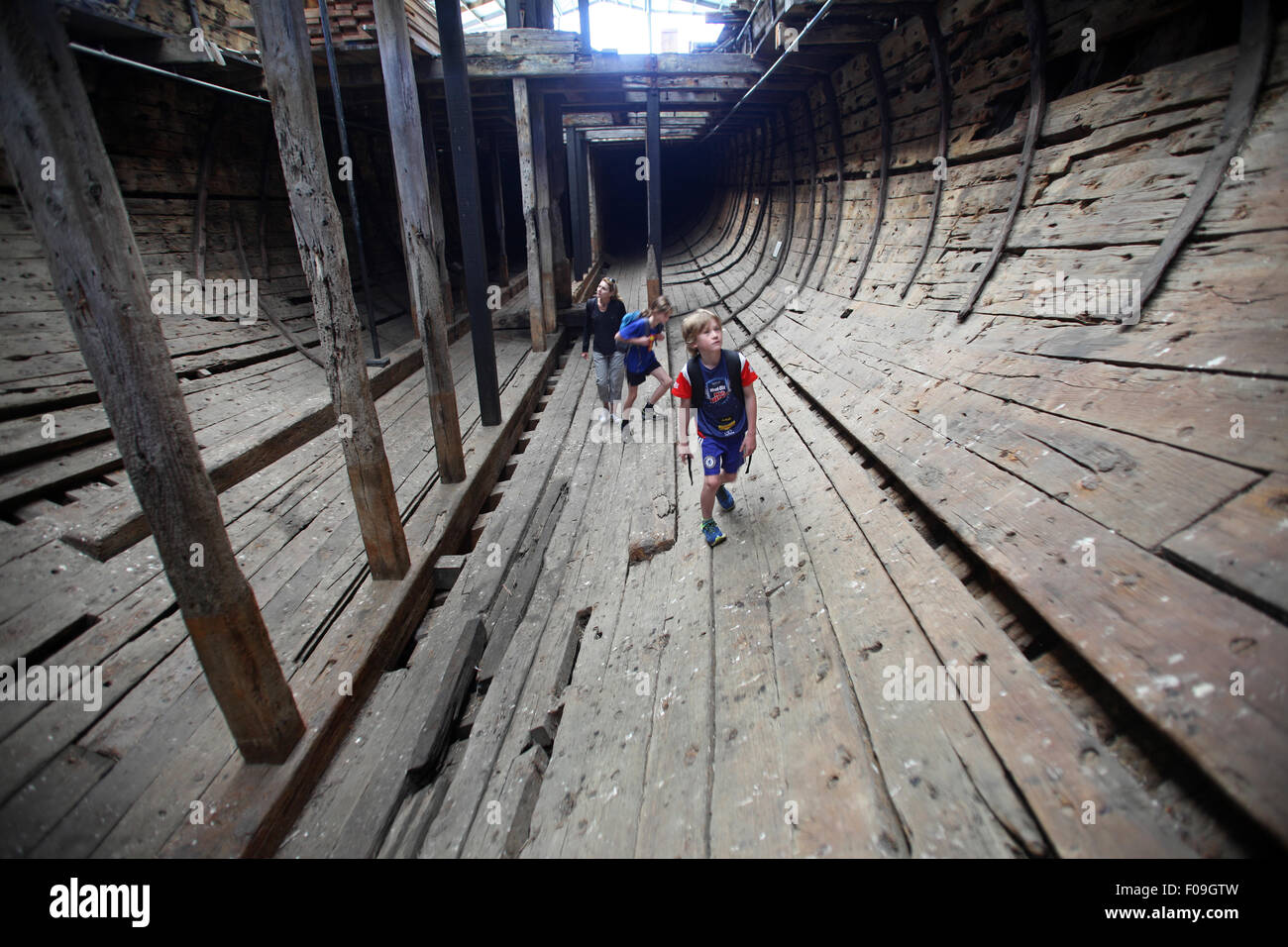 Inside the hull of the Edwin Fox, Picton, Marlborough, New Zealand ...