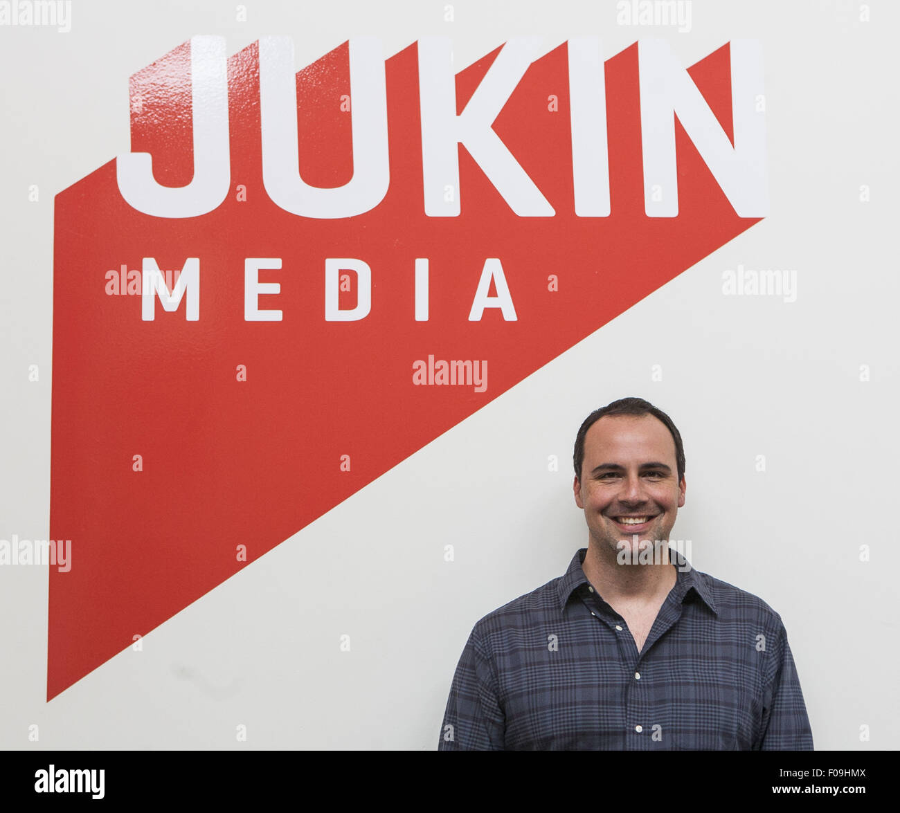 Saless hi-res stock photography and images - Alamy