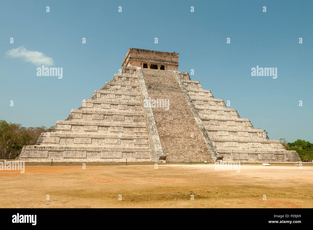 Teocalli, the Castle, at Chichen Itza, Mexico Stock Photo - Alamy