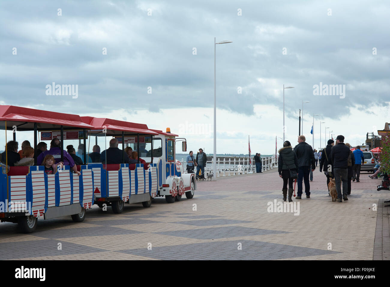 Bridlington North Sands Promenade - Bridlington, Yorkshire, UK Stock ...