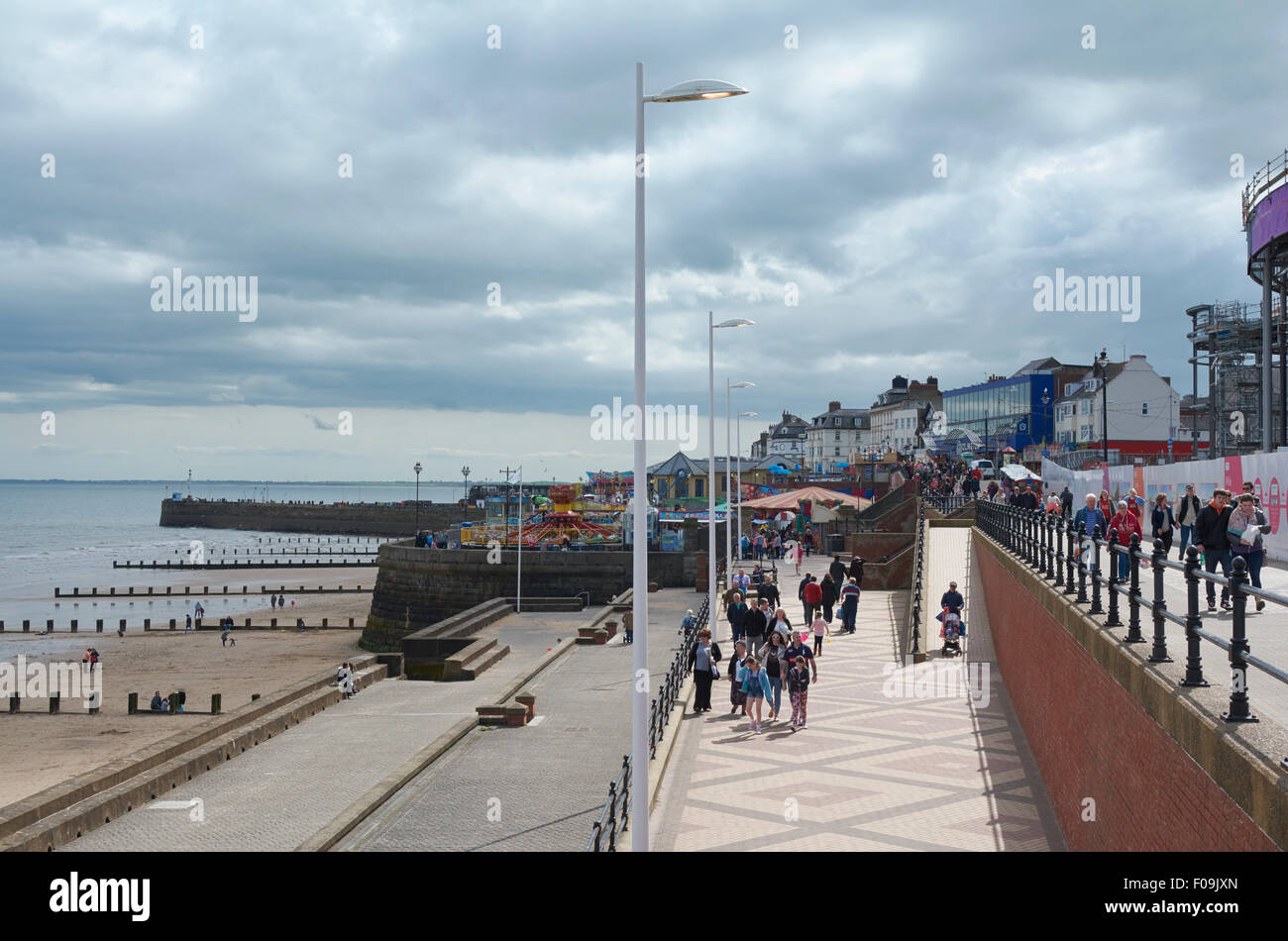 Bridlington promenade hi-res stock photography and images - Alamy