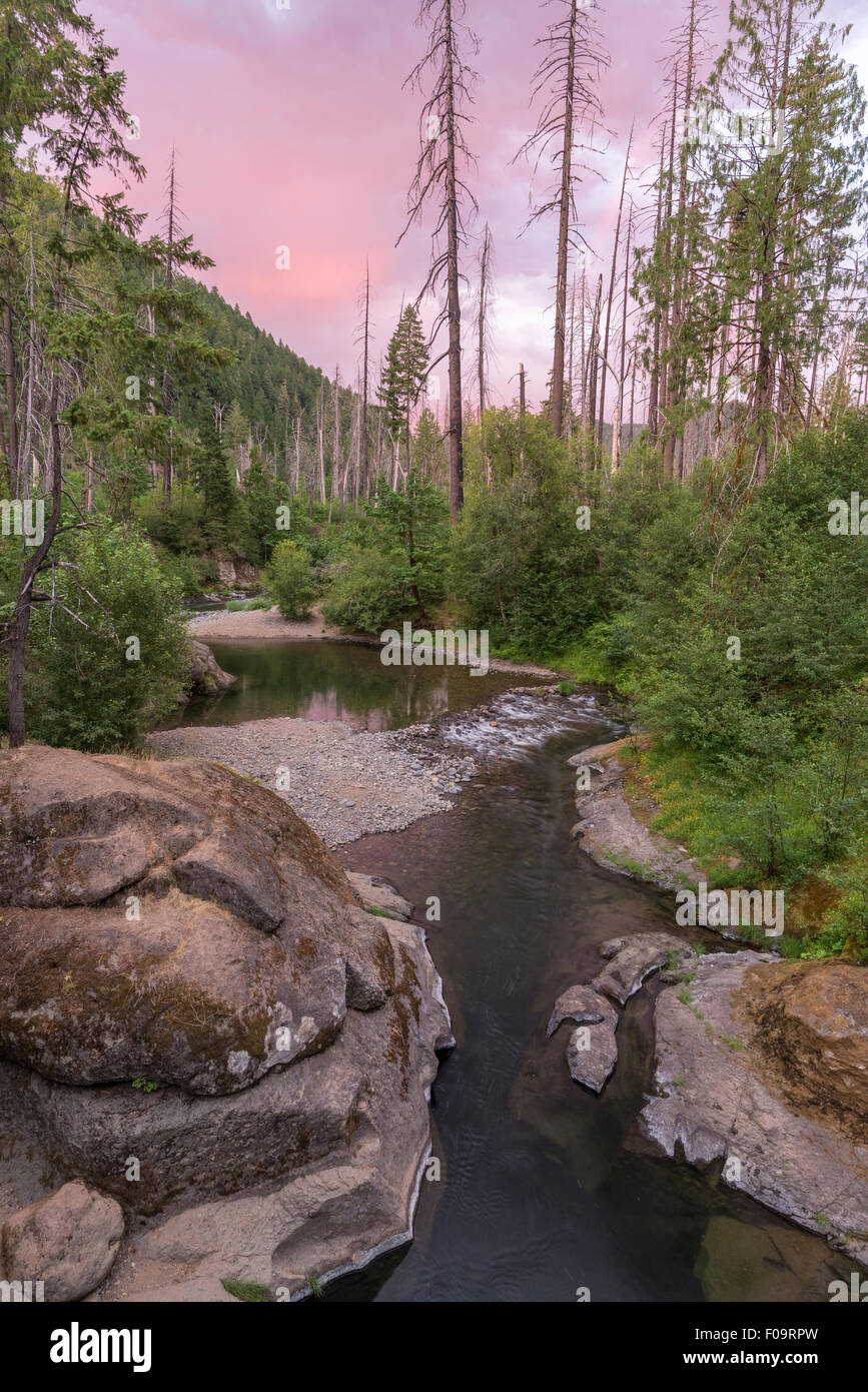 Oregon sunset cascade range hi-res stock photography and images - Alamy