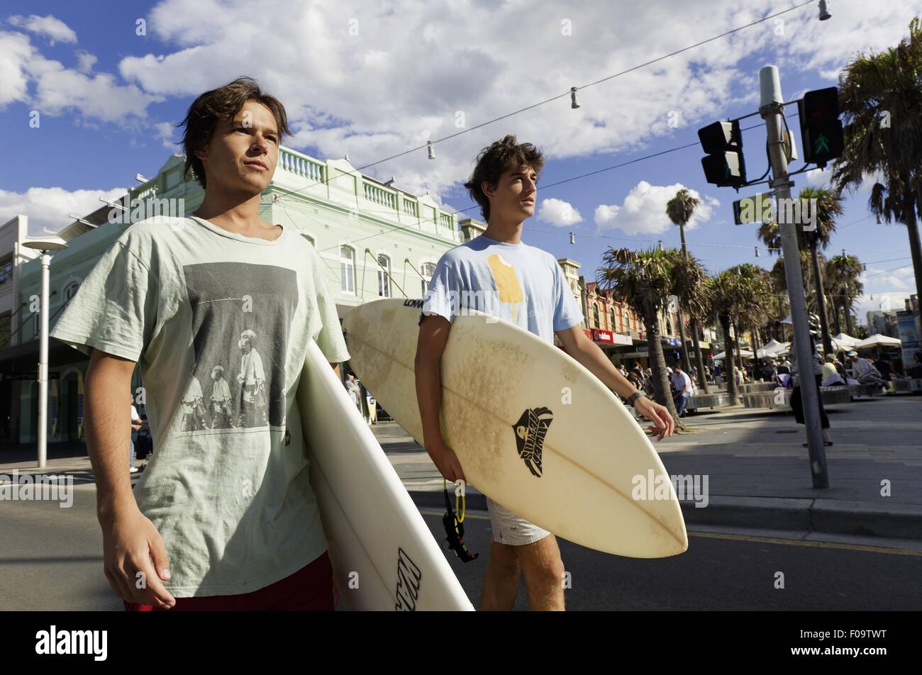Australian boy surfer hi-res stock photography and images - Alamy