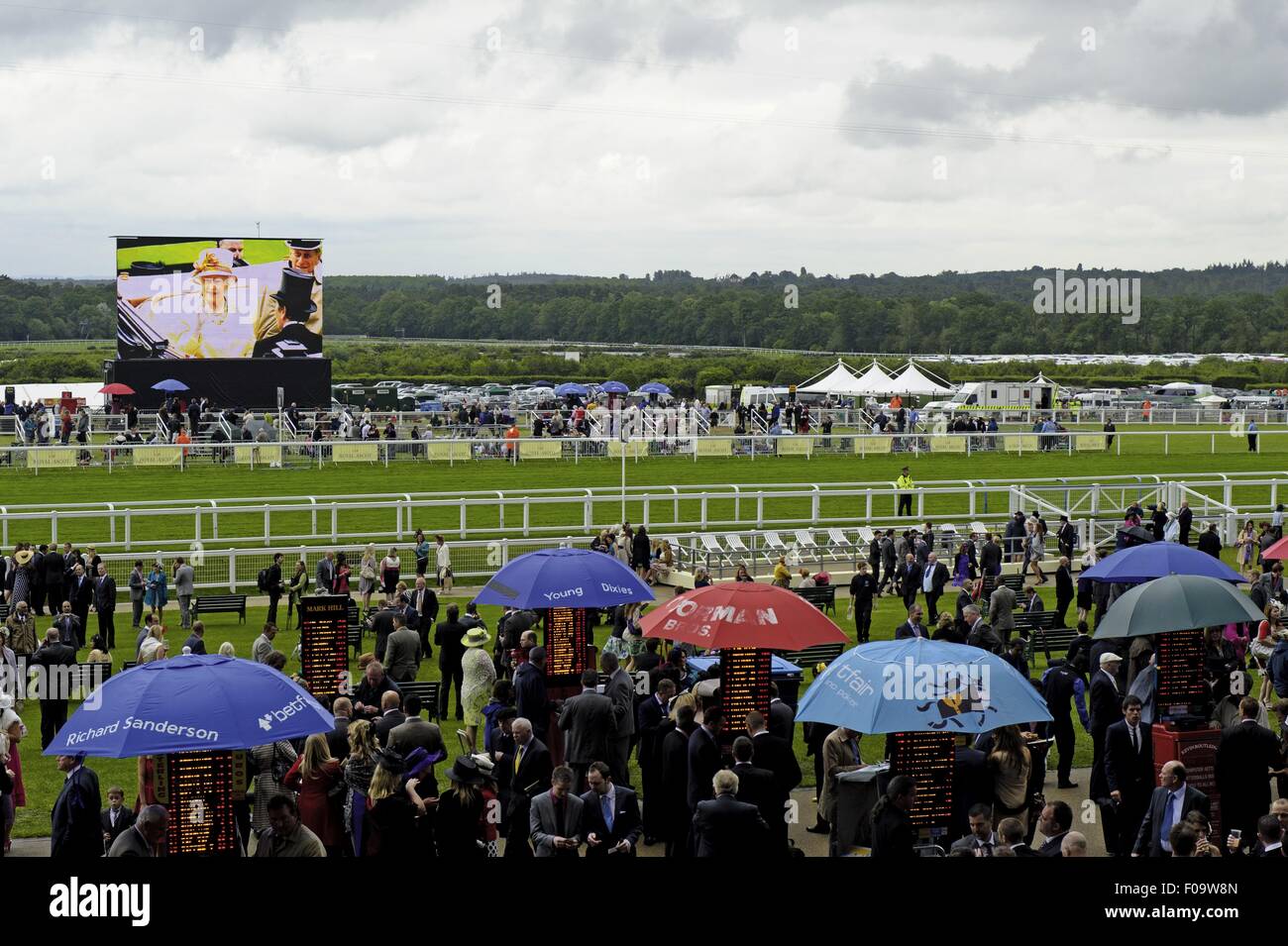 People at equestrian, Ascot Racecourse, Berkshire, London, UK Stock ...