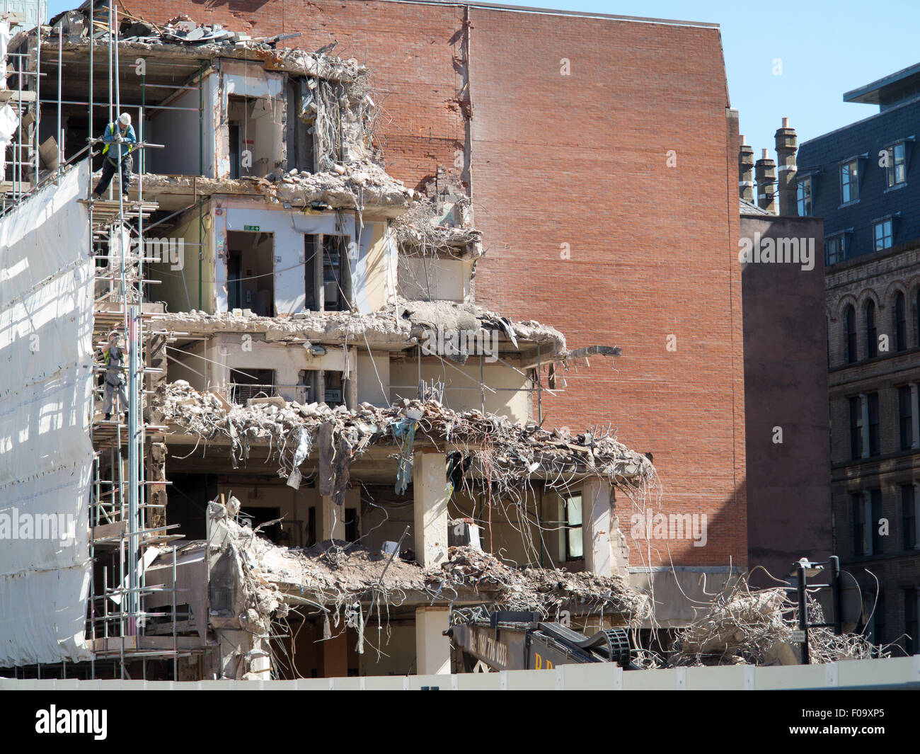 Building controlled demolition hi-res stock photography and images - Alamy
