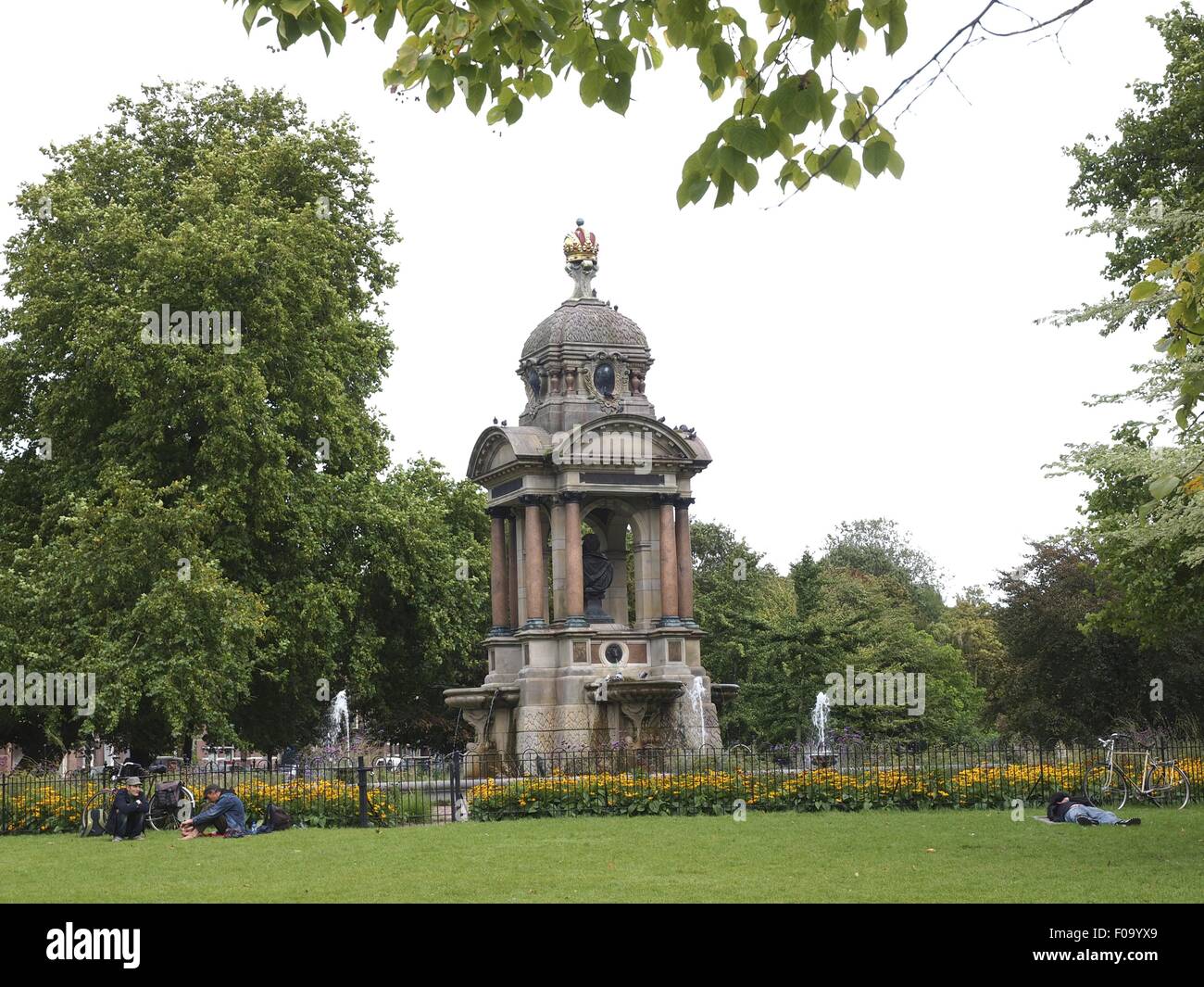Amsterdam sarphatipark park hi-res stock photography and images - Alamy