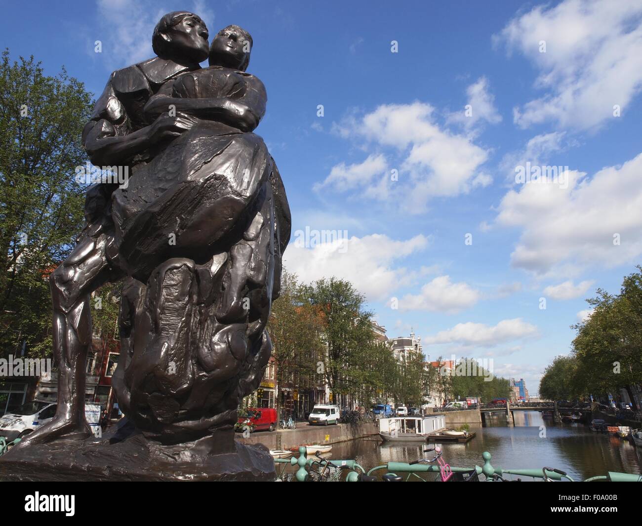 Bredero statue in Nieuwmarkt, Amsterdam, Netherlands Stock Photo - Alamy