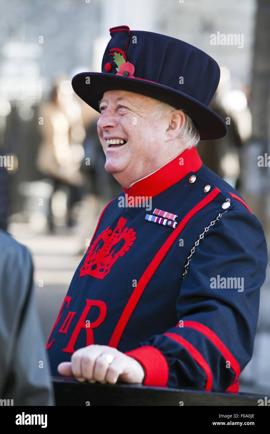 Happy in london hi-res stock photography and images - Alamy